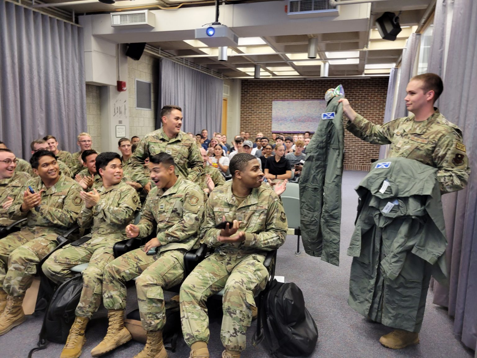 Detachment 115 Photo Gallery | AIR FORCE ROTC DETACHMENT 115